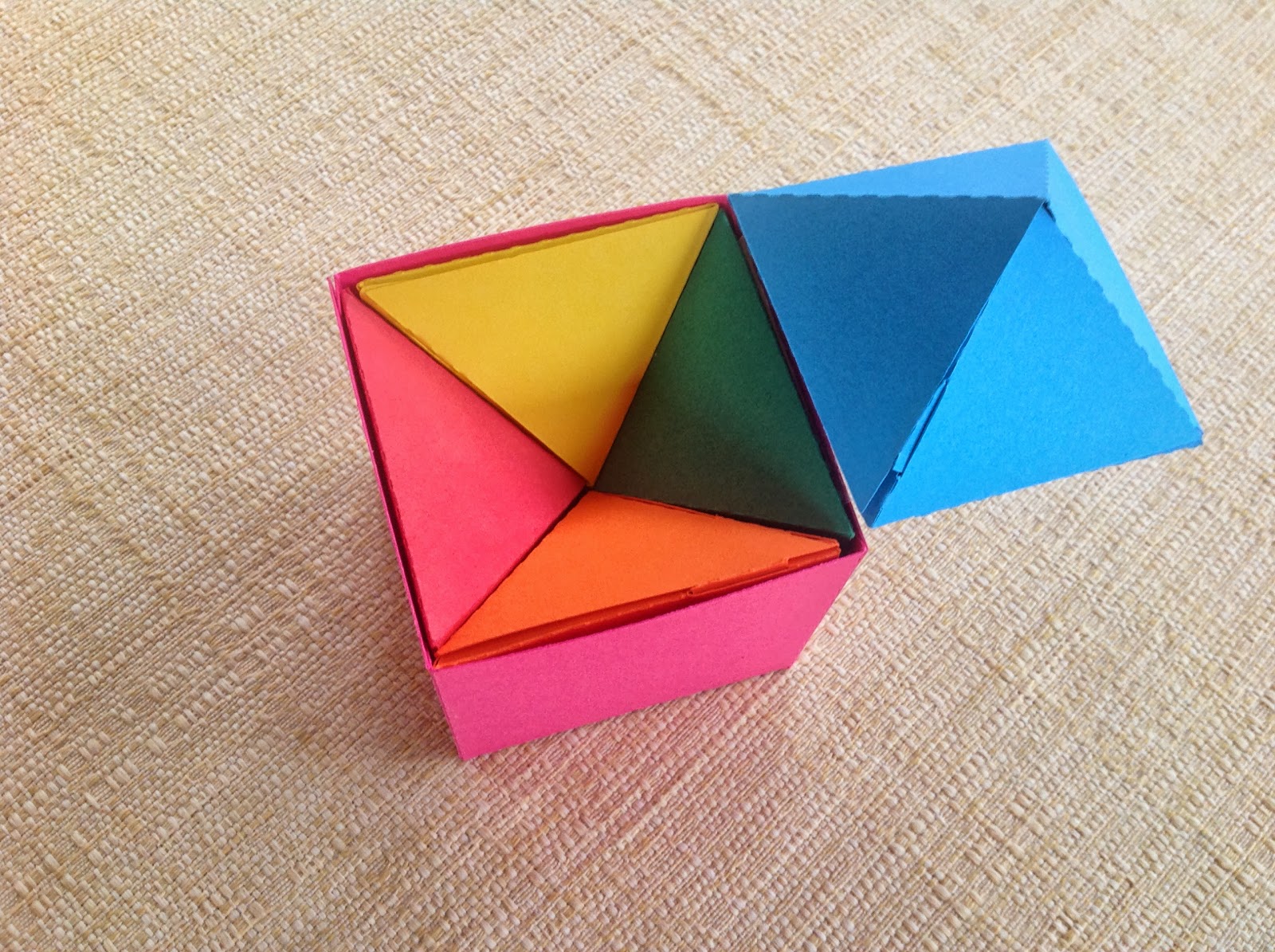 Papercrafts And Other Fun Things Six Square Pyramids Can Fit Perfectly papercrafts-and-other-fun-things-six-square-pyramids-can-fit-perfectly