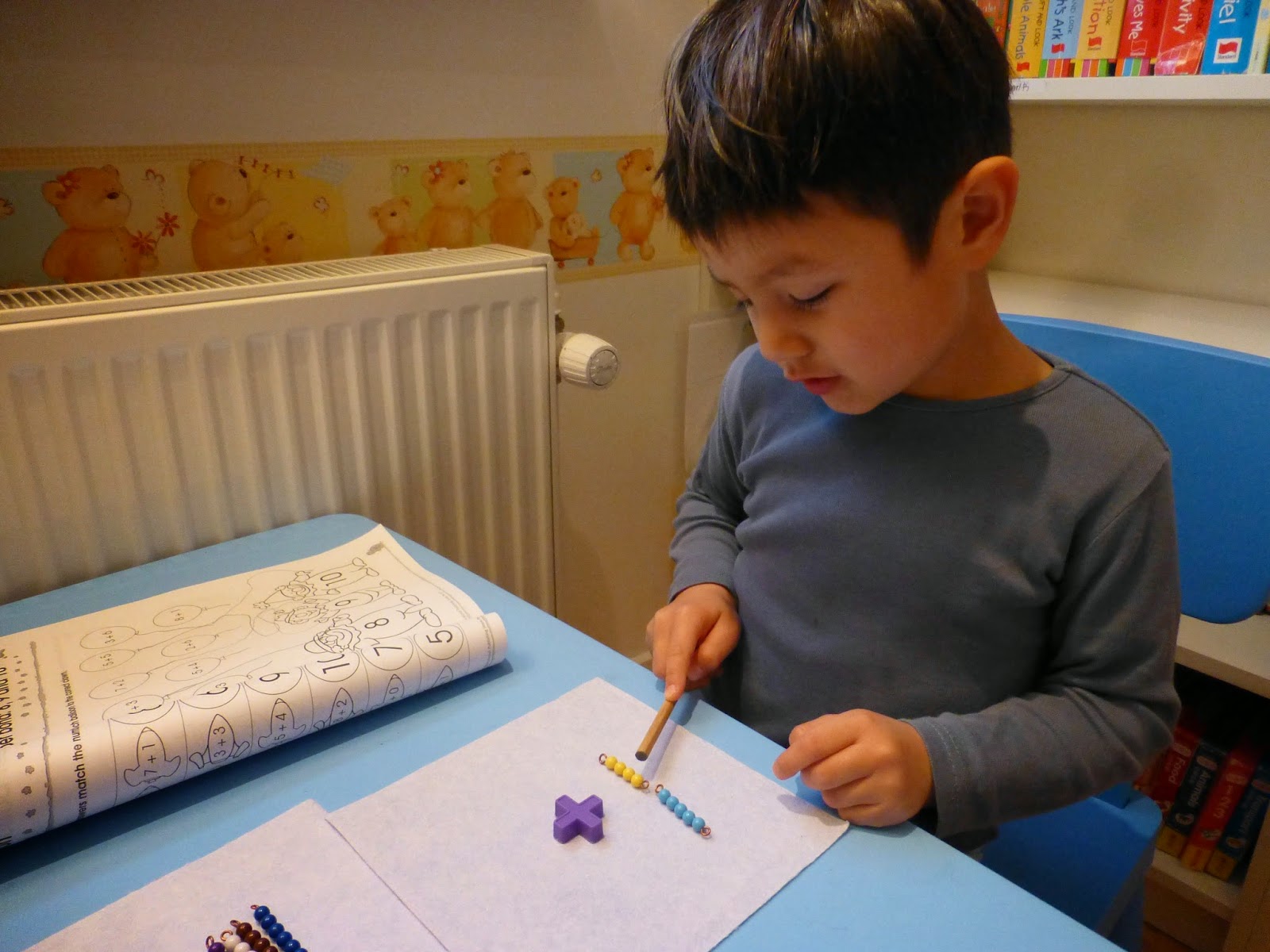 Family FECS: Montessori Activity: Static Addition with Colored Bead ...