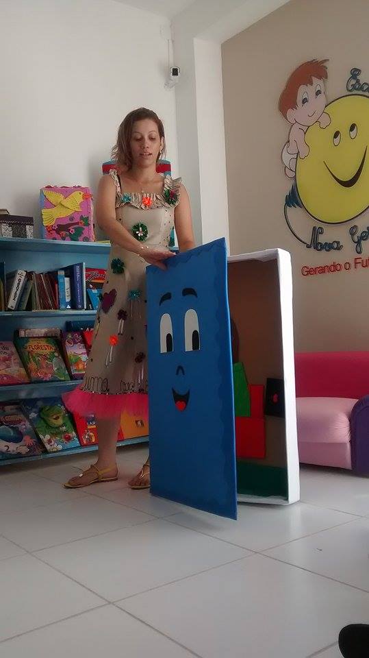 Livro Gigante para Contação de História Espaço do Educador Ideia ... Livro Gigante para Contação de História Espaço do Educador Ideia ...