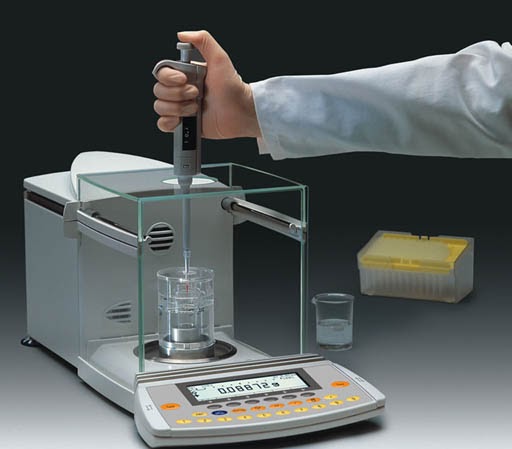 The Lab Lads: Measurement and Chemistry!