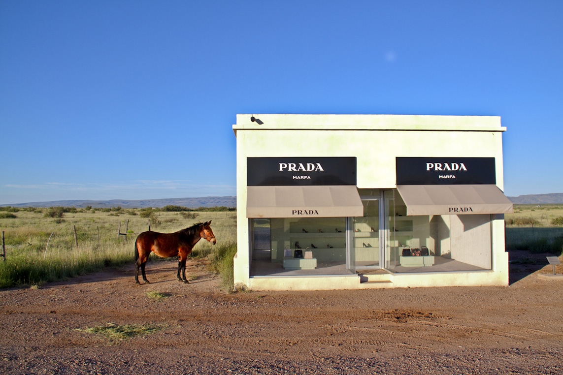 World Of Technology: The Prada store that got Lost in the Desert (17 Pics)