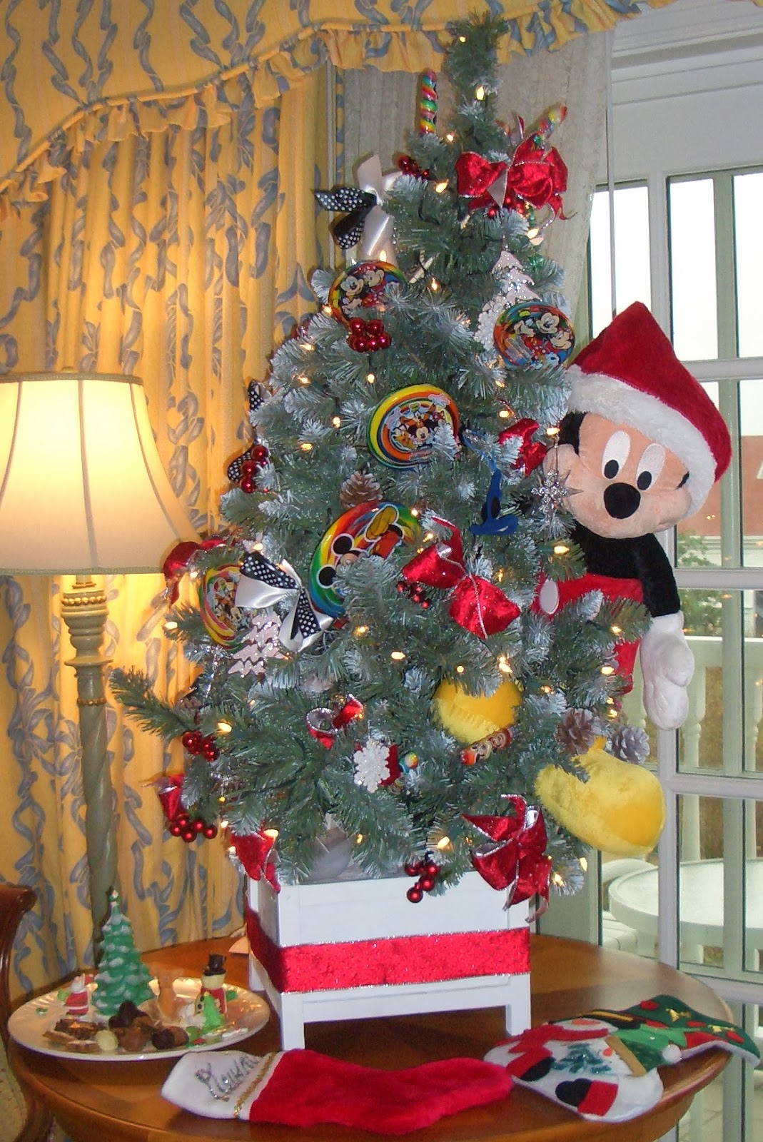 Disney Floral Gifts Creates Christmas Magic That Lasts A Lifetime Post 50 RX disney-floral-gifts-creates-christmas-magic-that-lasts-a-lifetime-post-50-rx