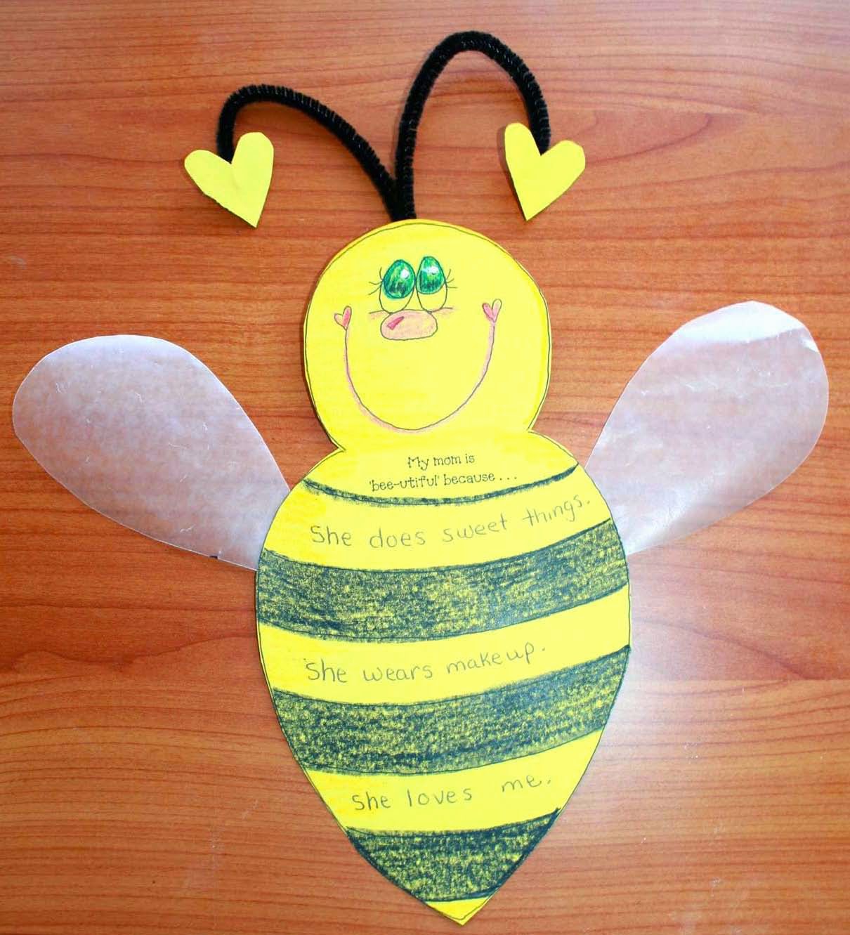 My Mom Is Bee-utiful Because...Writing Prompt Craftivity For Mother's ...