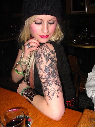 Hand Tattoos On Girls Side Of Hand Tattoos For Girls Small Hand hand-tattoos-on-girls-side-of-hand-tattoos-for-girls-small-hand