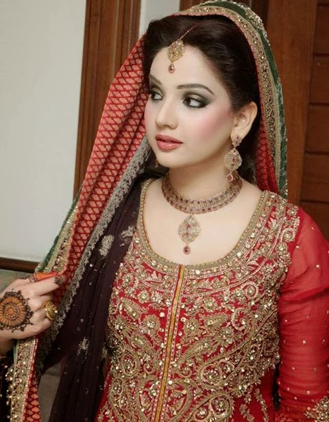 safia khan
