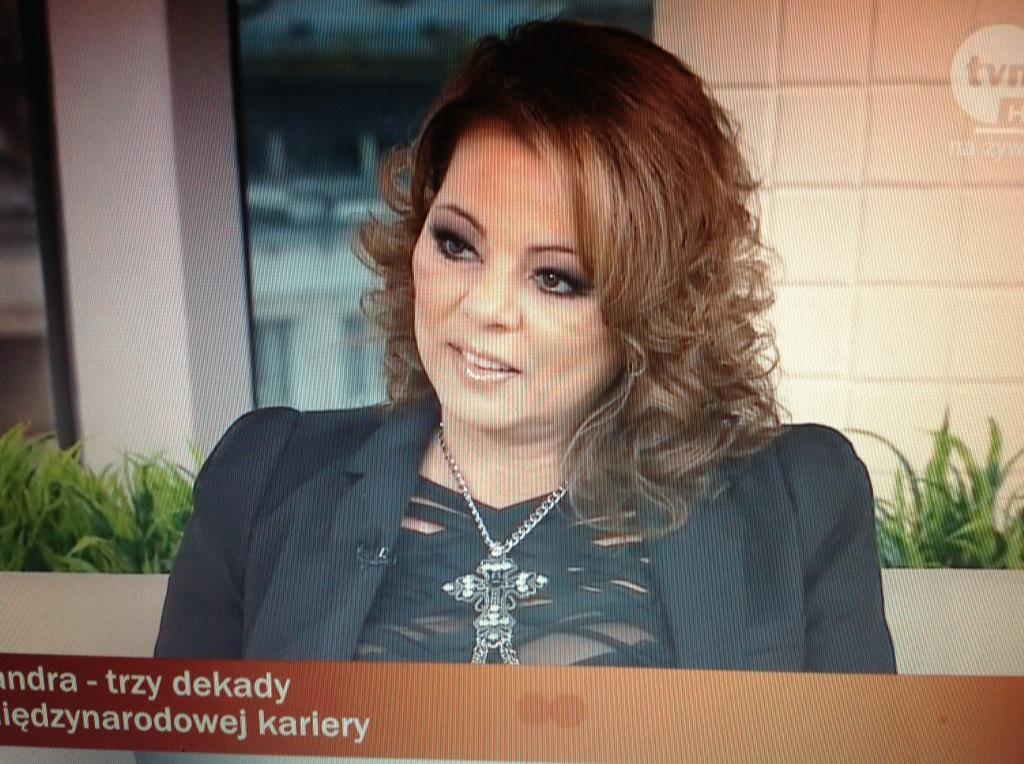 Sandra: Premiera! Infinite Kiss Sandra: Premiera! Infinite Kiss