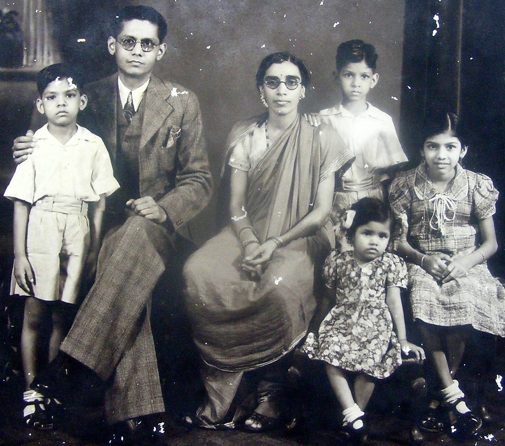 Vintage Photograph of Indian Man and Wife with their Children - Old ... Vintage Photograph of Indian Man and Wife with their Children - Old ...