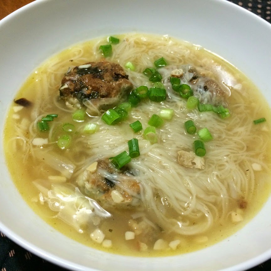 My Mad, Mad, Mad Gourmet Adventures: Misua Soup with Meatballs, California style