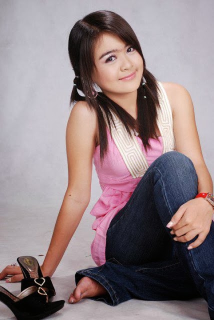Colorful May Thet Khine - Myanmar Cute Girl | Myanmar Model Girl