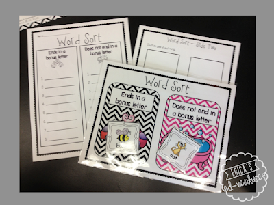 Phonics Themed Centers & Thanksgiving Updates