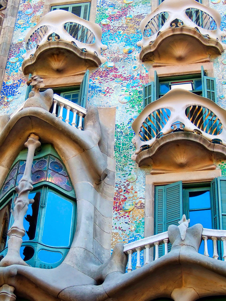 Antoni Gaudí | Symbolism/Art Nouveau Architect | Tutt'Art@ | Pittura ...
