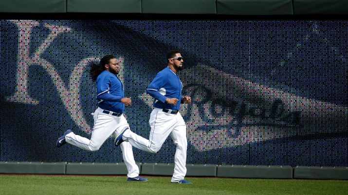 [ALDS] 내일 경기를 준비하는 4팀의 선수단.JPG : MLBPARK