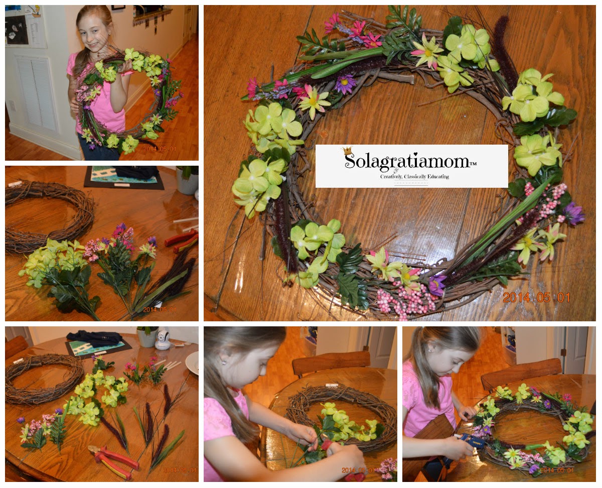 Solagratiamom: Math - Making a Wreath!