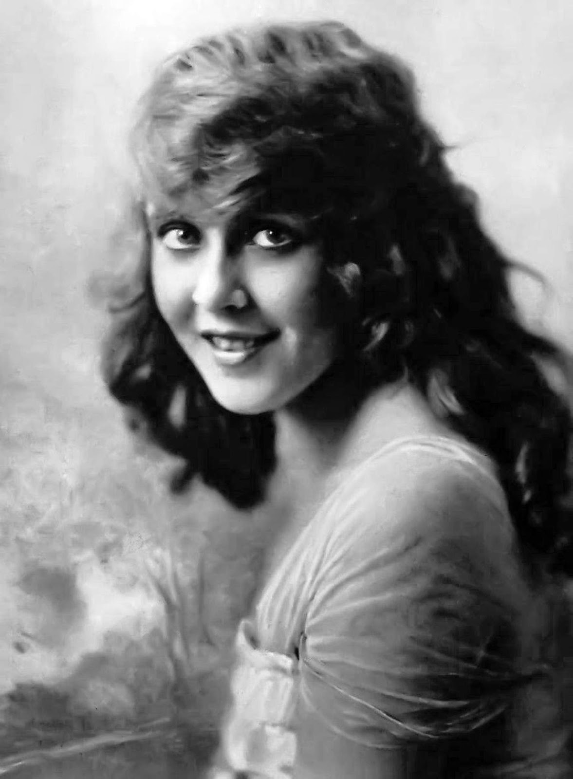 June Caprice - Alchetron, The Free Social Encyclopedia