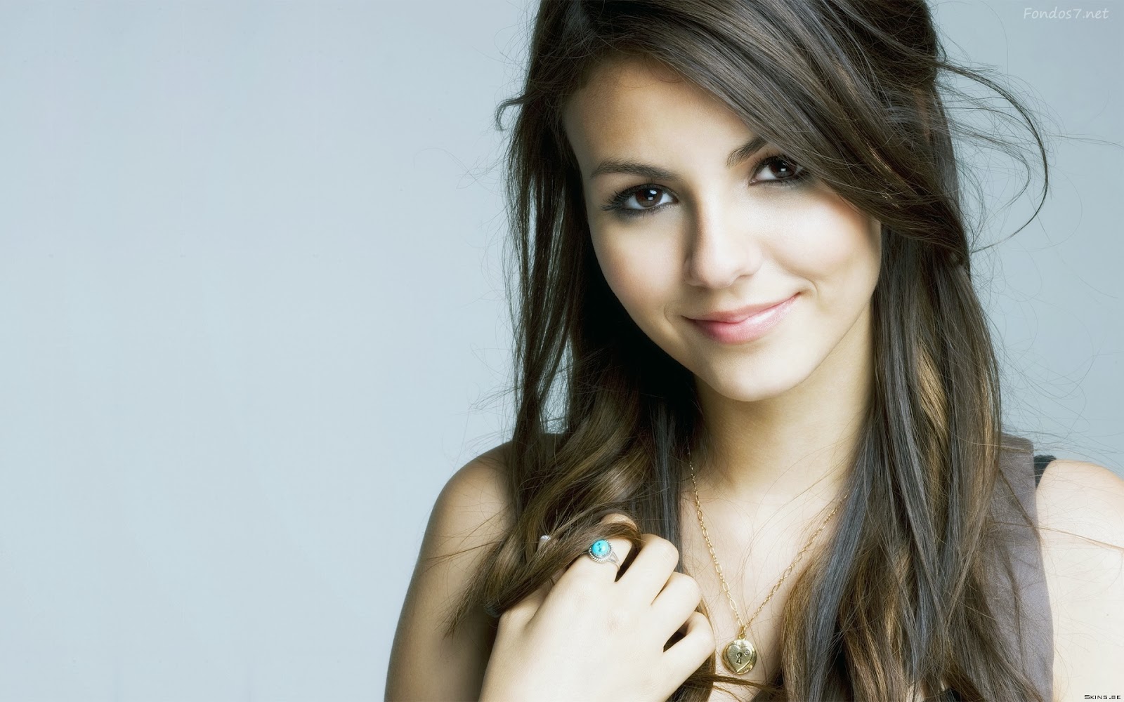 Ultimate Hollywood Beauty Victoria Justice Desktop Wallpapers ... Ultimate Hollywood Beauty Victoria Justice Desktop Wallpapers ...