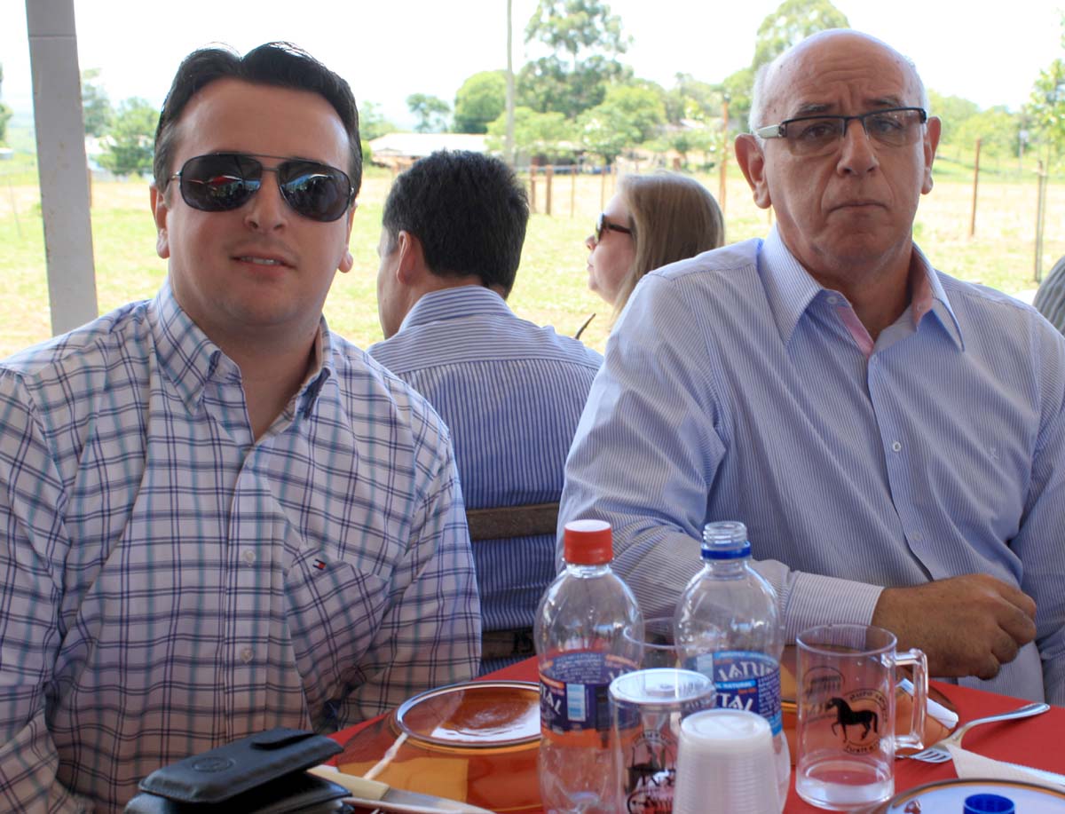 Frigorífico RM Sagrillo: mais flashes da festa - NP Expresso