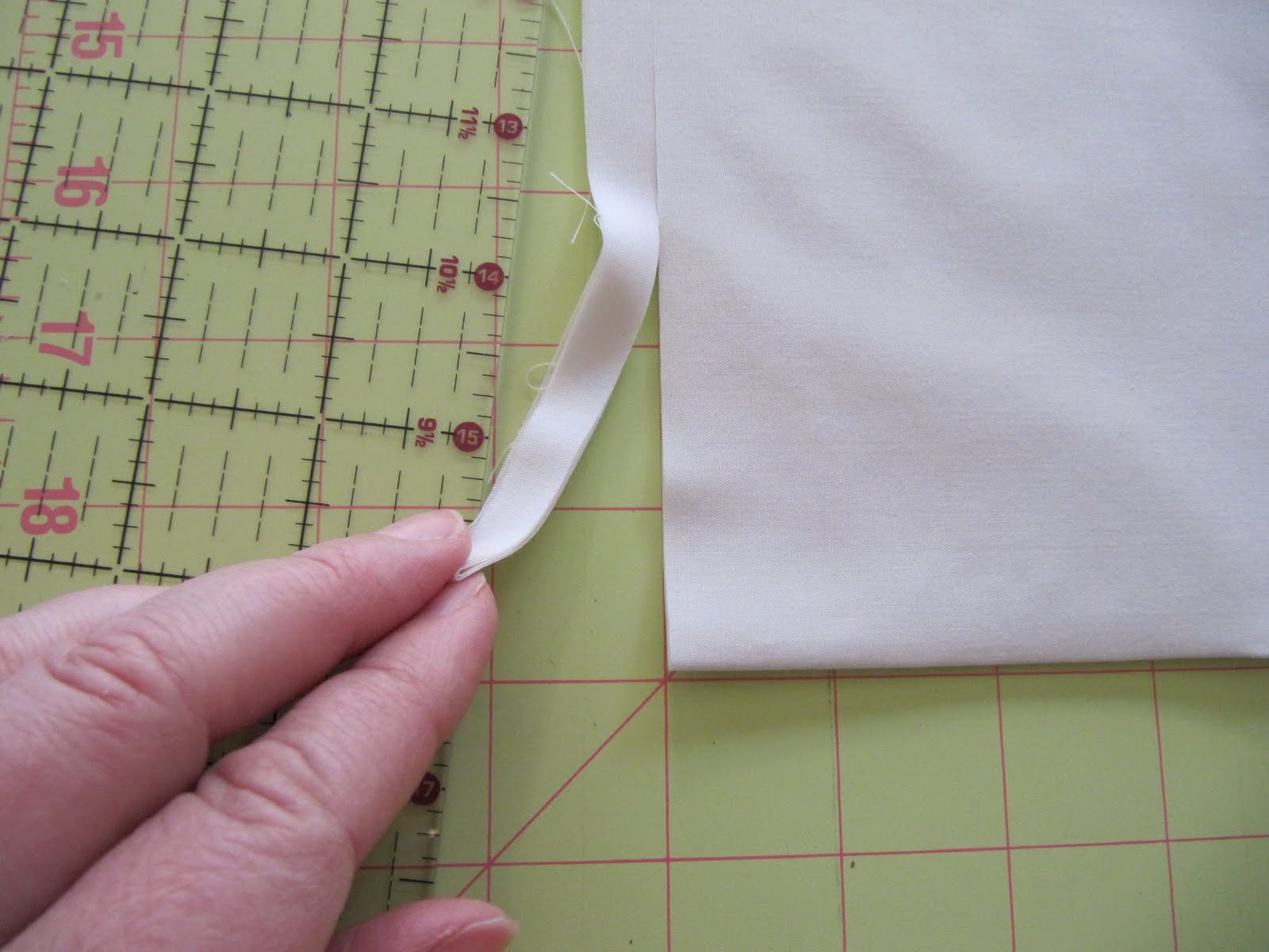 Sew Many Ways How To Cut Fabric Squares With A Rotary Cutter sew-many-ways-how-to-cut-fabric-squares-with-a-rotary-cutter