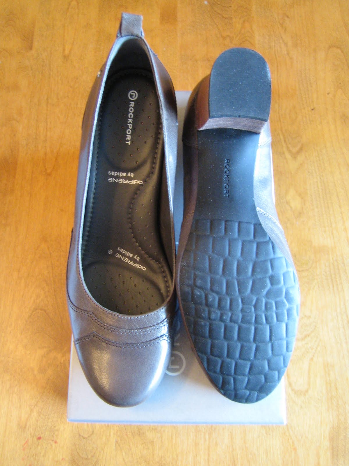 Hyrule Trading Company: Rockport Women's Shoes - NEW