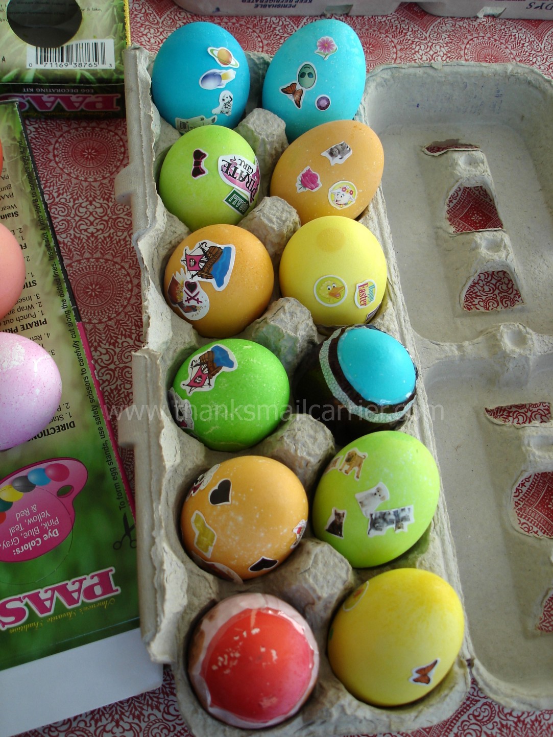 Thanks Mail Carrier PAAS Easter Egg Decorating Kits Review thanks-mail-carrier-paas-easter-egg-decorating-kits-review
