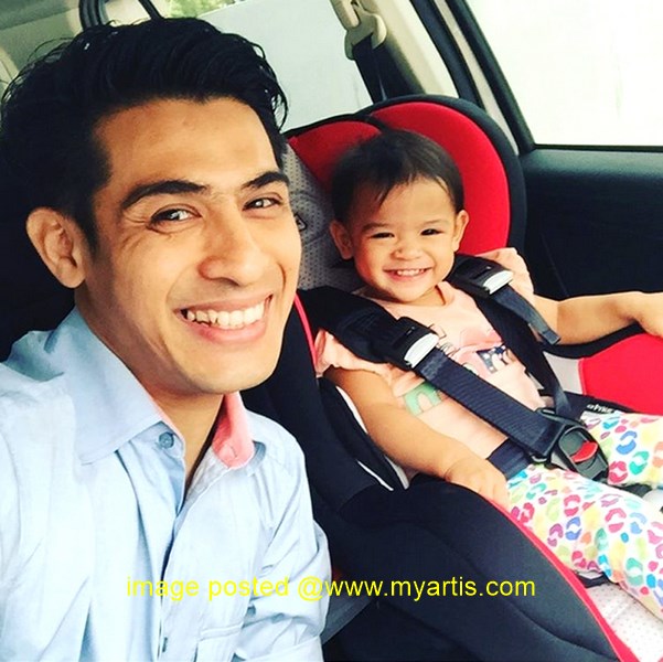 MYARTIS.COM | MYARTIS | MY | ARTIS: ISTERI KEDUA SELAMAT BERSALIN - ASHRAF MUSLIM TIMANG 'BABY BOY'