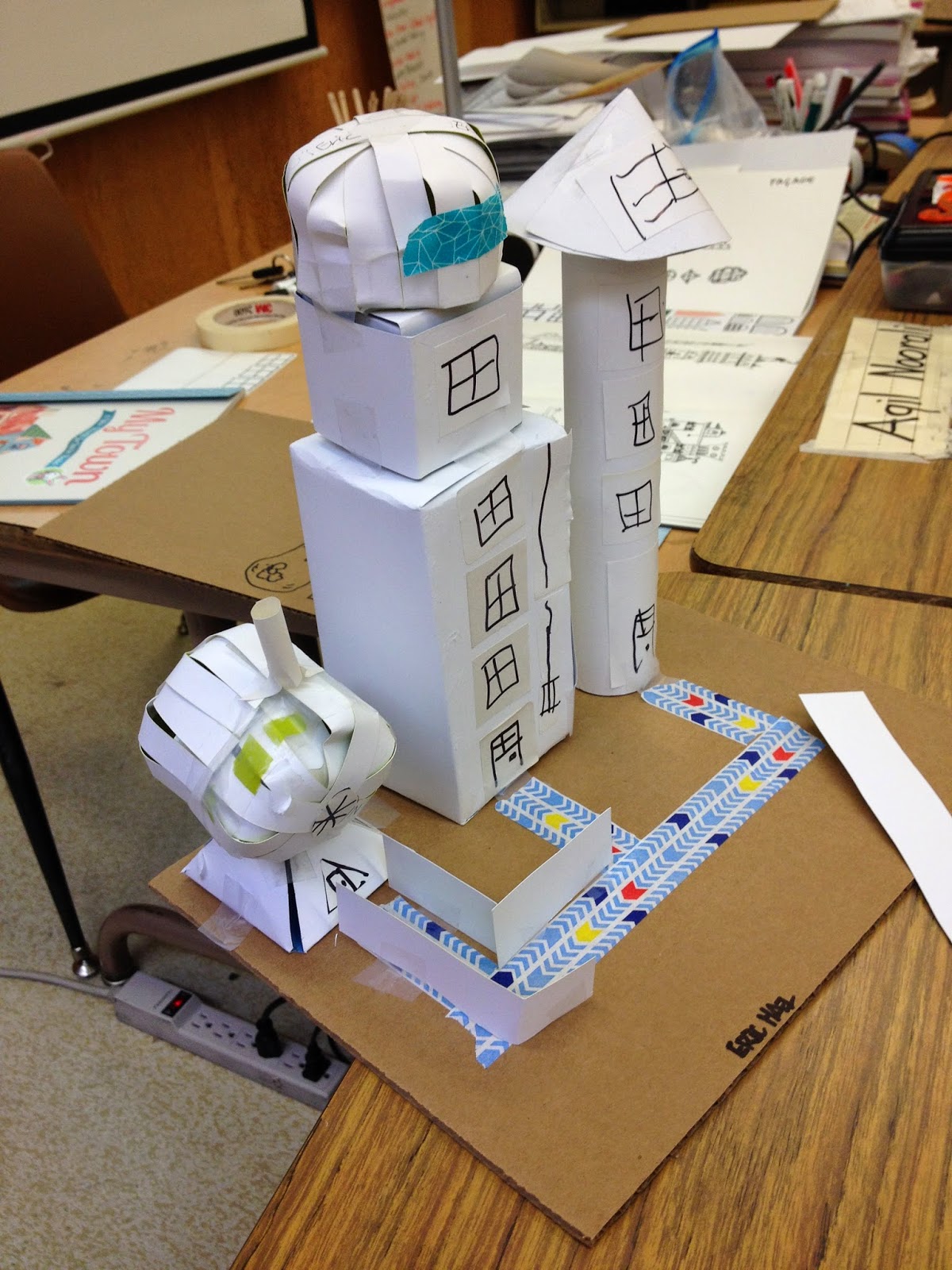 Learning from Cities: Shape City - Volumetric shapes become buildings! Learning from Cities: Shape City - Volumetric shapes become buildings!