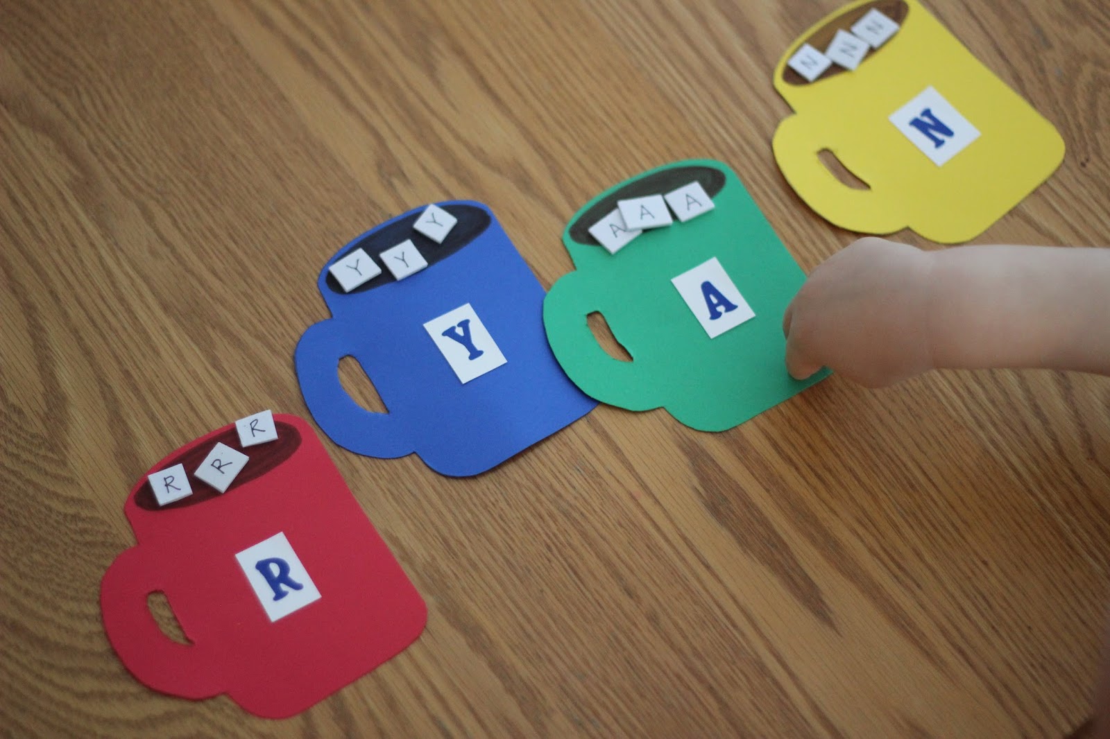 Hot Chocolate Alphabet Matching Game | Toddler Approved! | Bloglovin’
