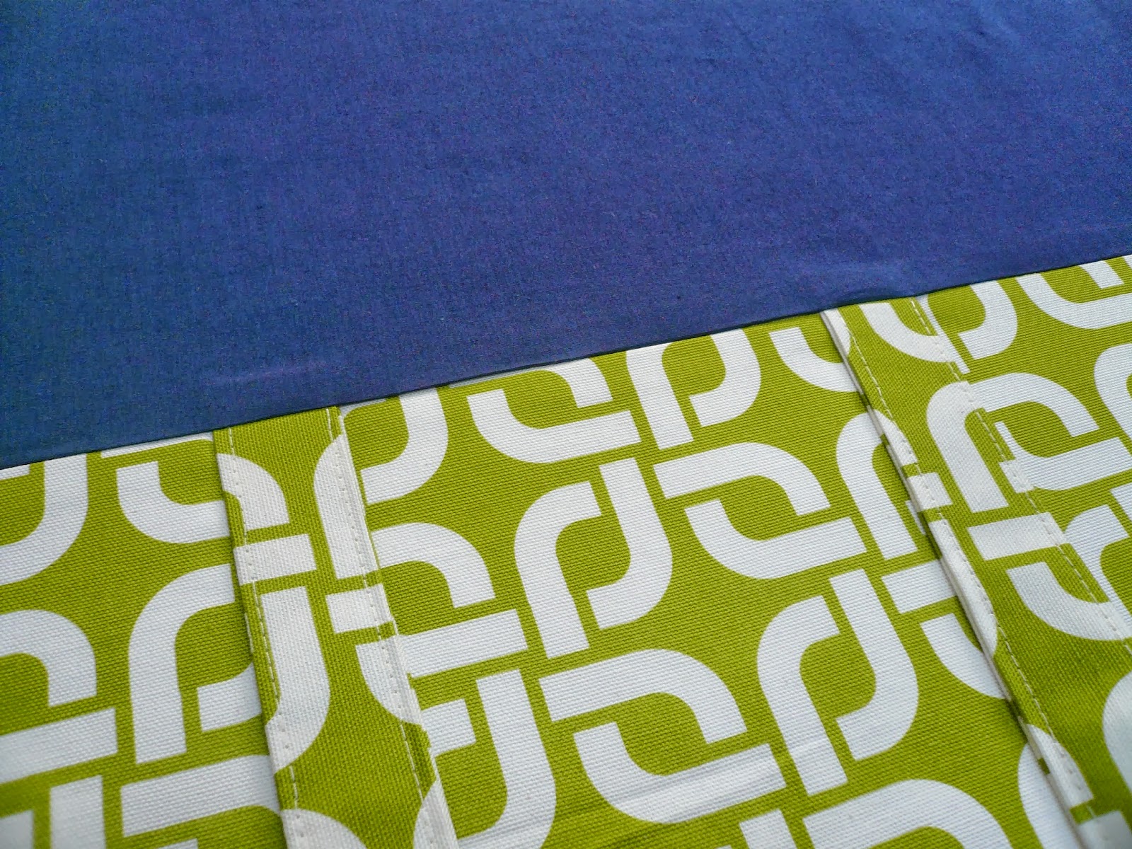 Handmade Jane: Reversible Bag tutorial