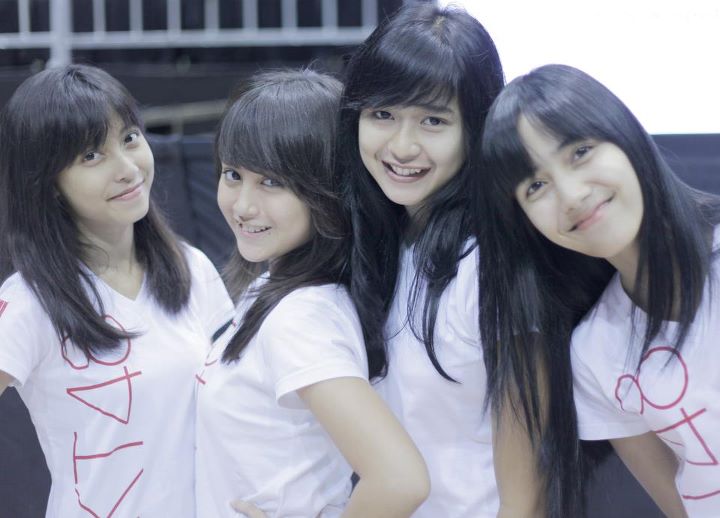 Fans JKT48: JKT48 Girlband di Iklan Pocari Sweat | Rio Chikara News