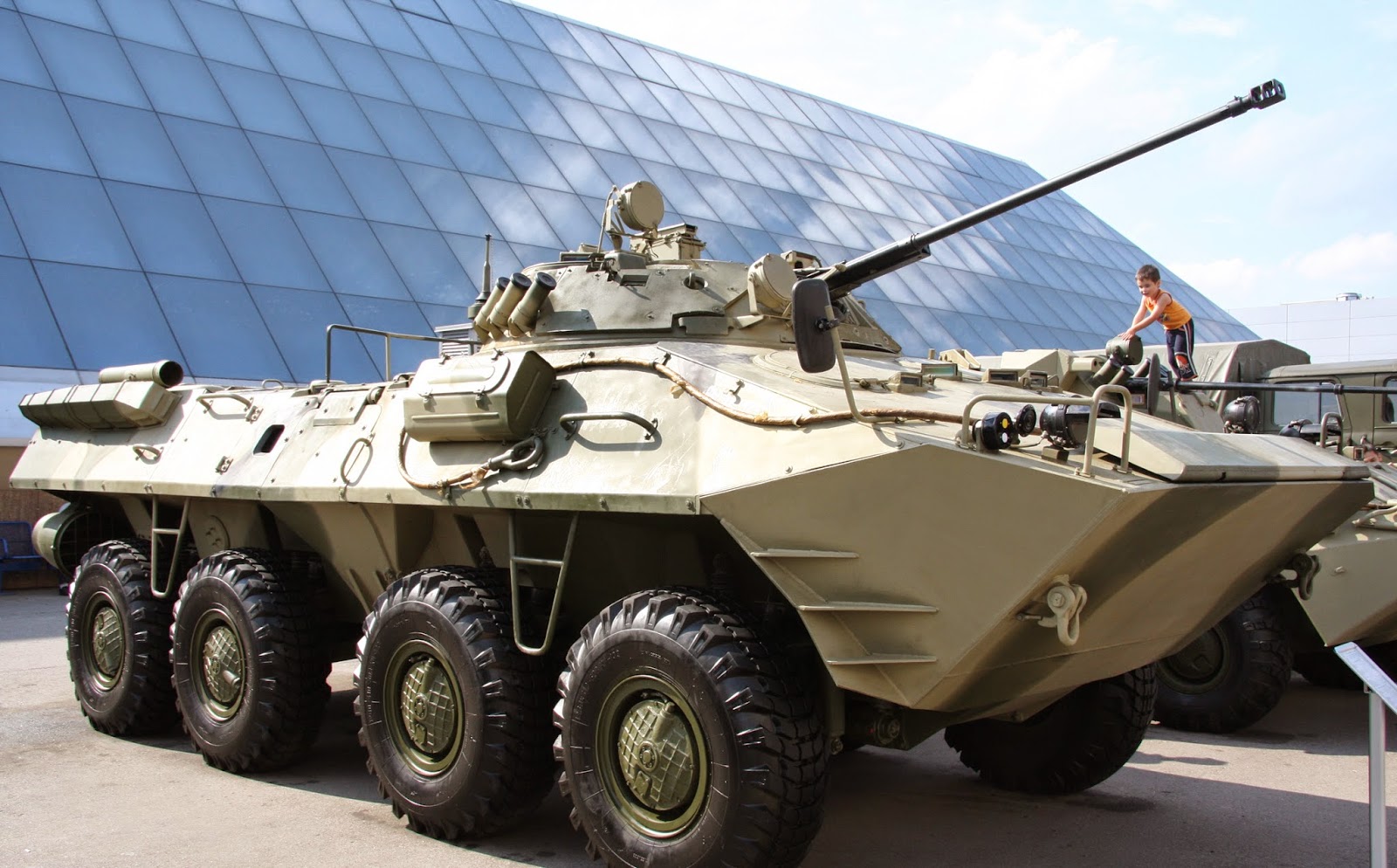 BTR-90 BTR-90