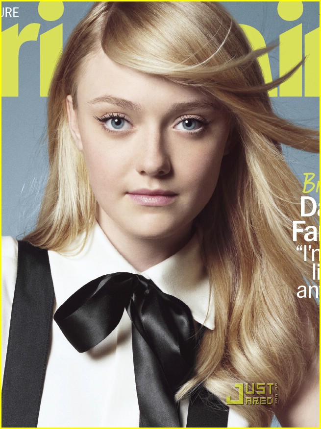 Celebrity Corner Dakota Fanning celebrity-corner-dakota-fanning
