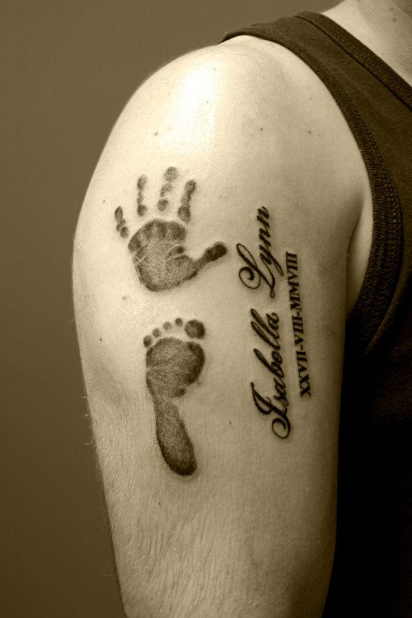 Tattoos Designs Pictures Baby Footprint Tattoos tattoos-designs-pictures-baby-footprint-tattoos