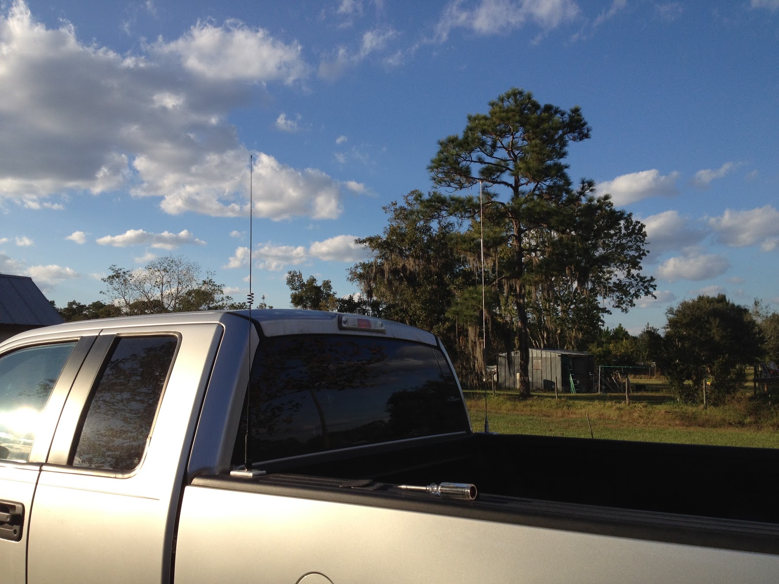 Adventures in Ham Radio: Mobile mounts Adventures in Ham Radio: Mobile mounts