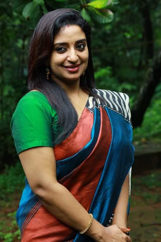 Sona Nair Wiki, biodata, affairs, Boyfriends, Husband, Profile, Family ... Sona Nair Wiki, biodata, affairs, Boyfriends, Husband, Profile, Family ...