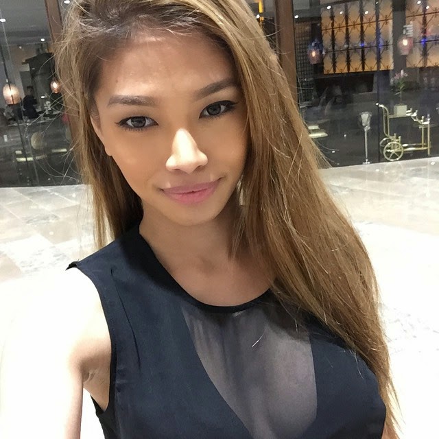 SENSUAL PINAYS: RED DELA CRUZ - Elegantly Charming