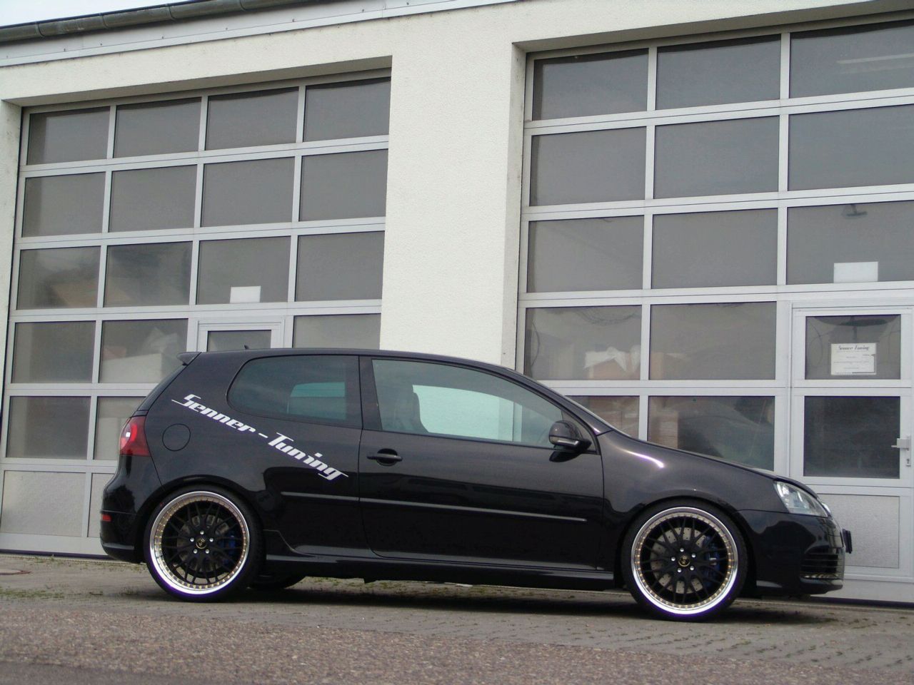 VW Golf V R32 by Senner Tuning ~ Car Tuning Styling VW Golf V R32 by Senner Tuning ~ Car Tuning Styling