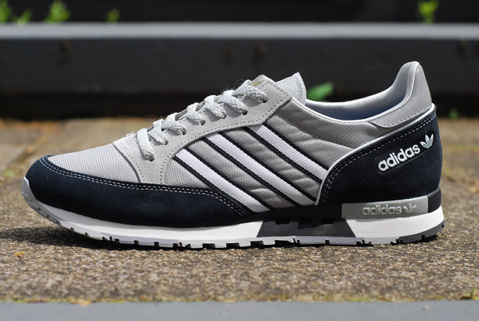 ☆SNEAKERQUEEN☆: Adidas Phantom Retro