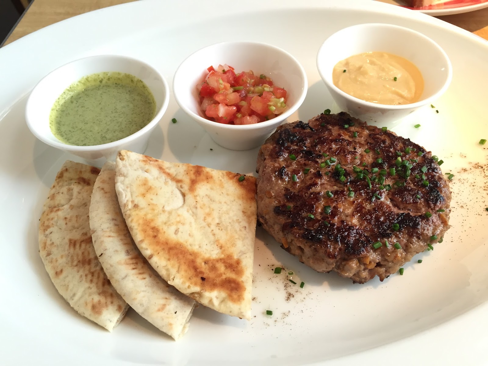 銅鑼灣 | Let's Eat Out