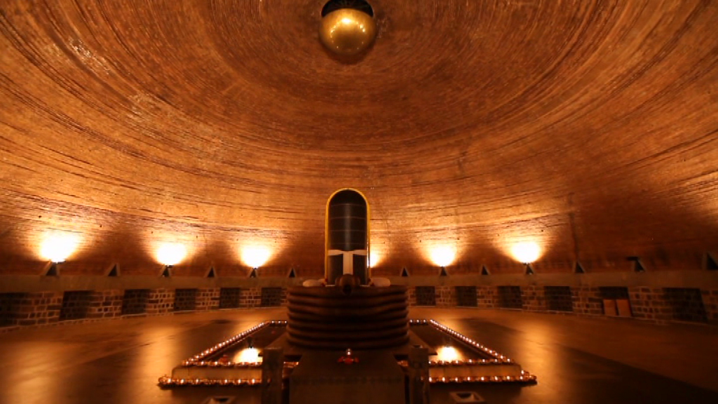 Visit to Sadguru's Isha Yoga Centre, Coimbatore - eNidhi India Travel Blog