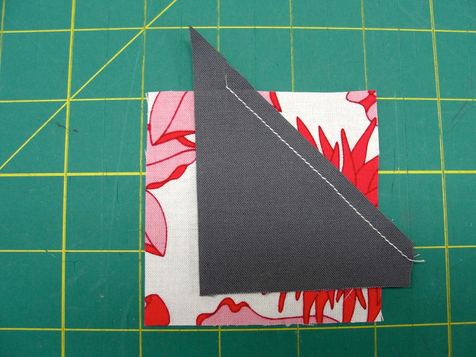Stitchy Quilt Stuff How To Make A Wonky Star Quilt Block stitchy-quilt-stuff-how-to-make-a-wonky-star-quilt-block