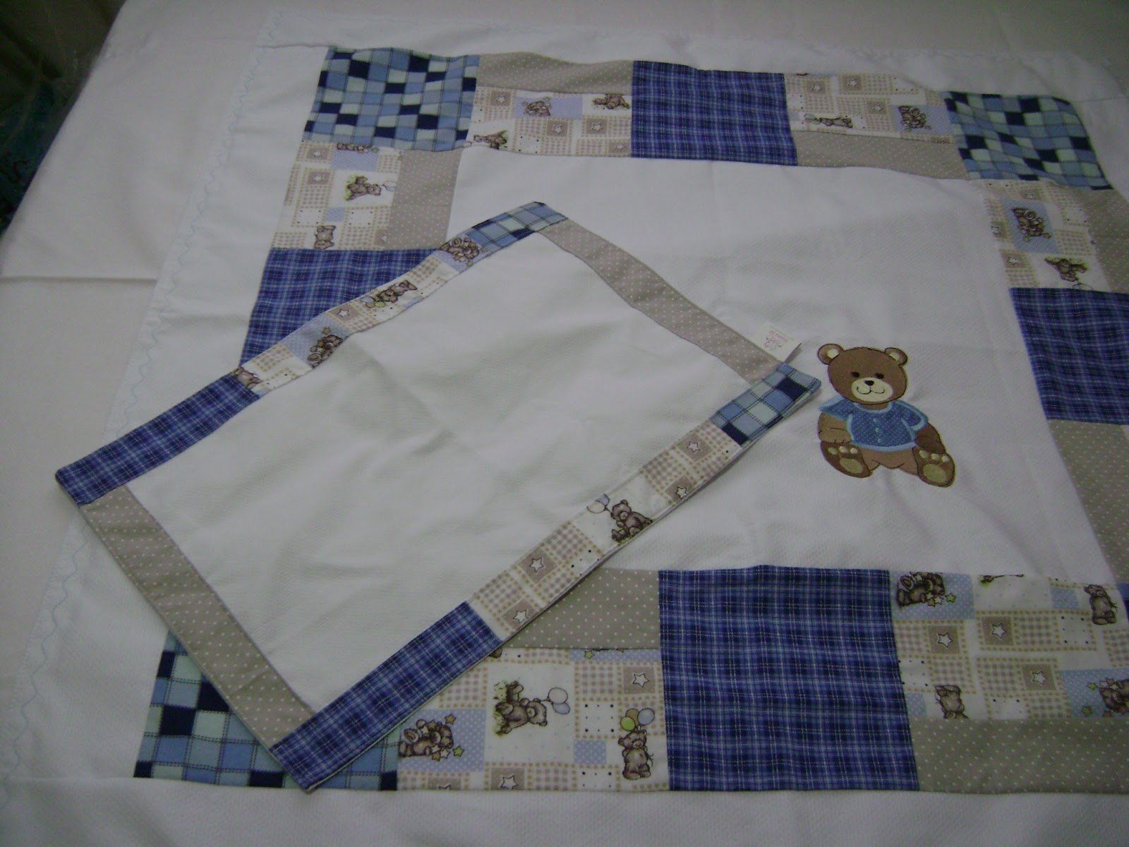 Manta de bebé em patchwork - Imagui