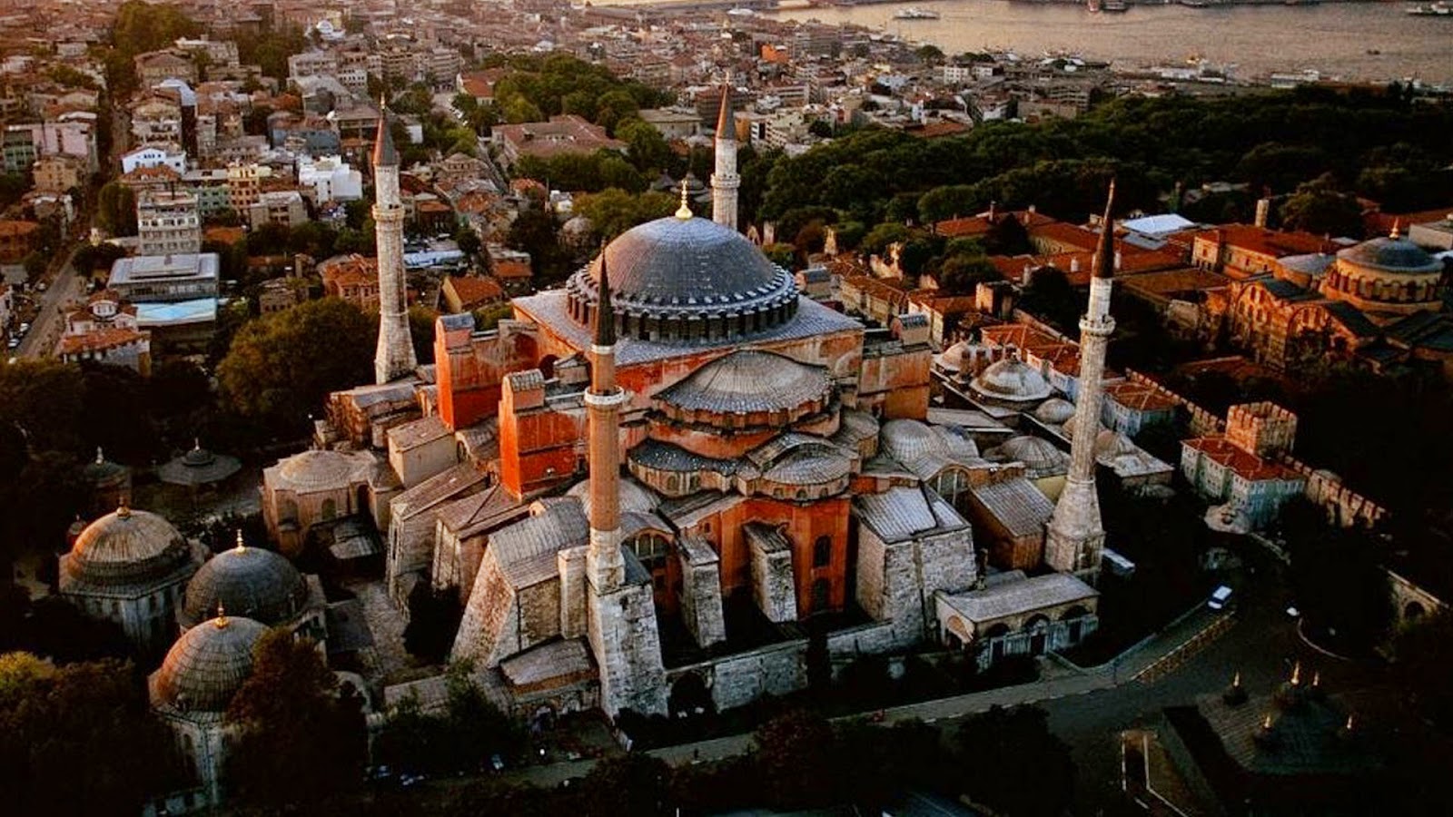 Hagia Sophia - Basílica de Santa Sofia