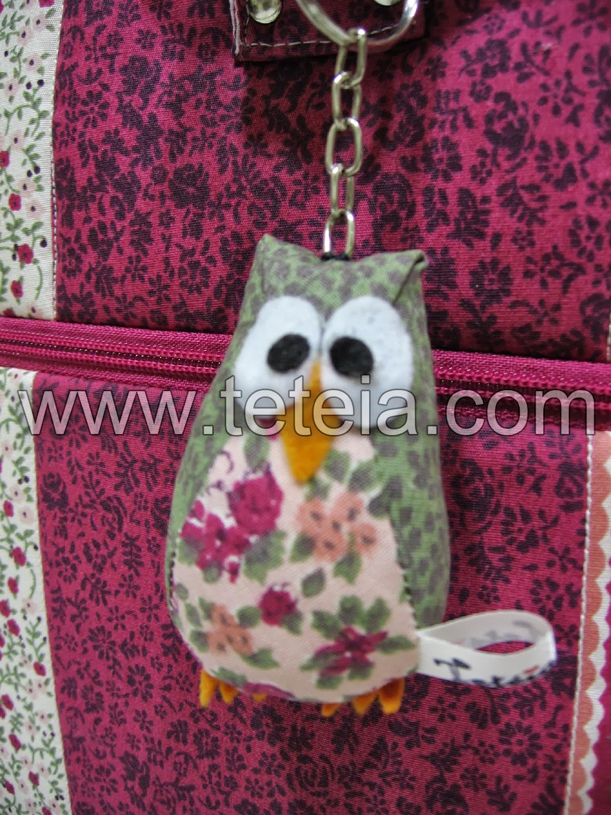 Tetéia Patchwork: Maleta de viagem_faixas patchwork/rosa - cod 35