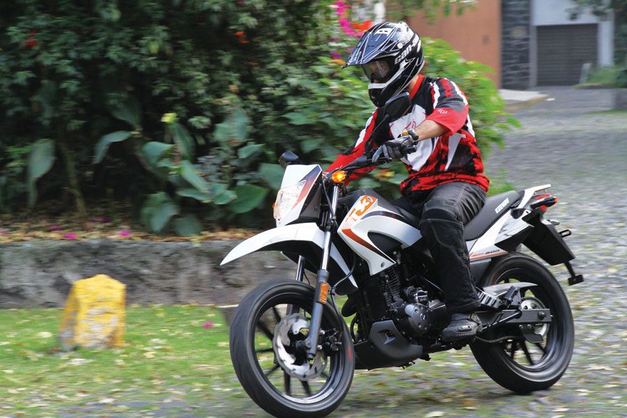 Keeway - Benelli TXM 200 Motard