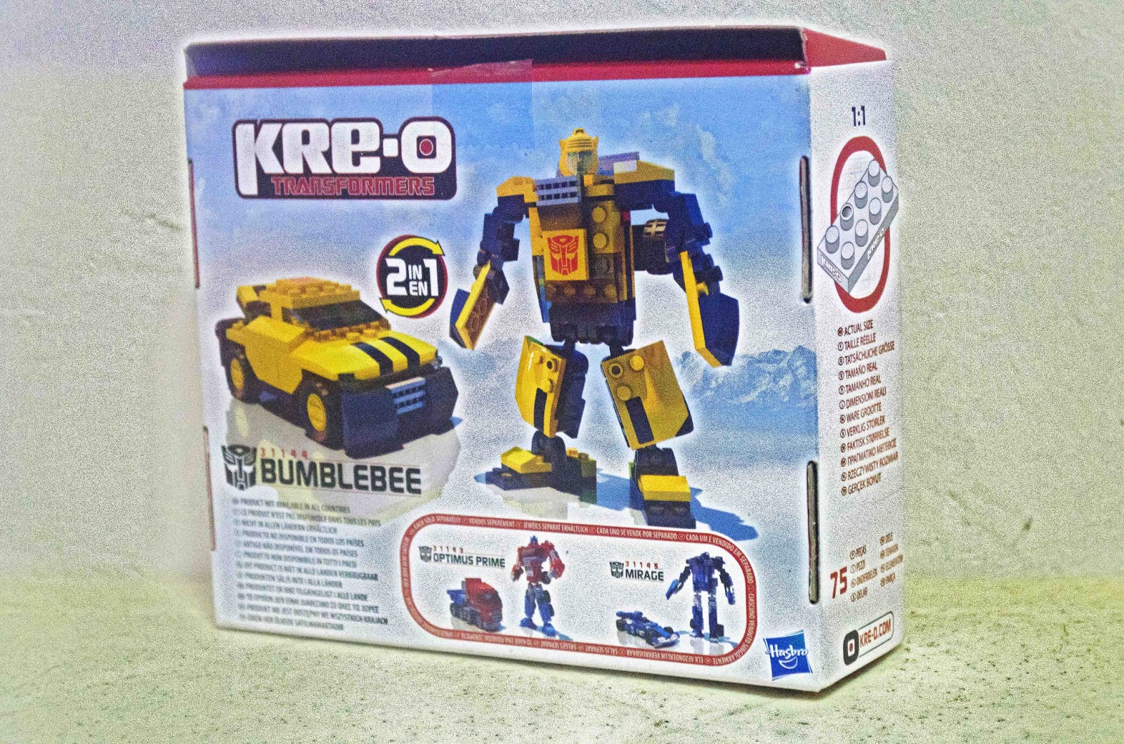 The Maximum Hobbyist : TOY REVIEW: KRE-O TRANSFORMERS: BUMBLEBEE (BASIC ... The Maximum Hobbyist : TOY REVIEW: KRE-O TRANSFORMERS: BUMBLEBEE (BASIC ...