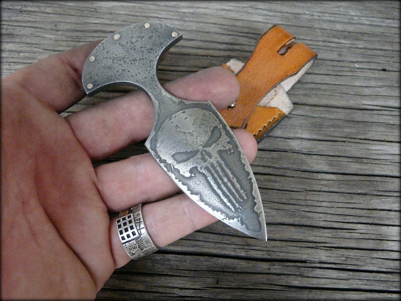 Punisher skull push dagger | BladeForums.com