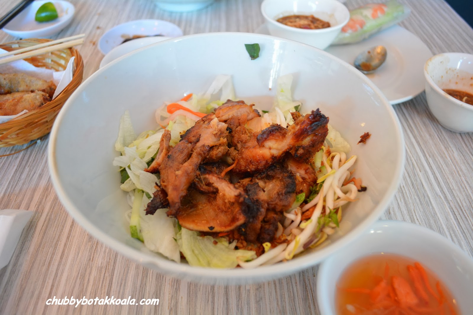 Chubby Botak Koala - Singapore Food Blog, Travel and Lifestyle: Little Vietnam – Vietnamese Flair