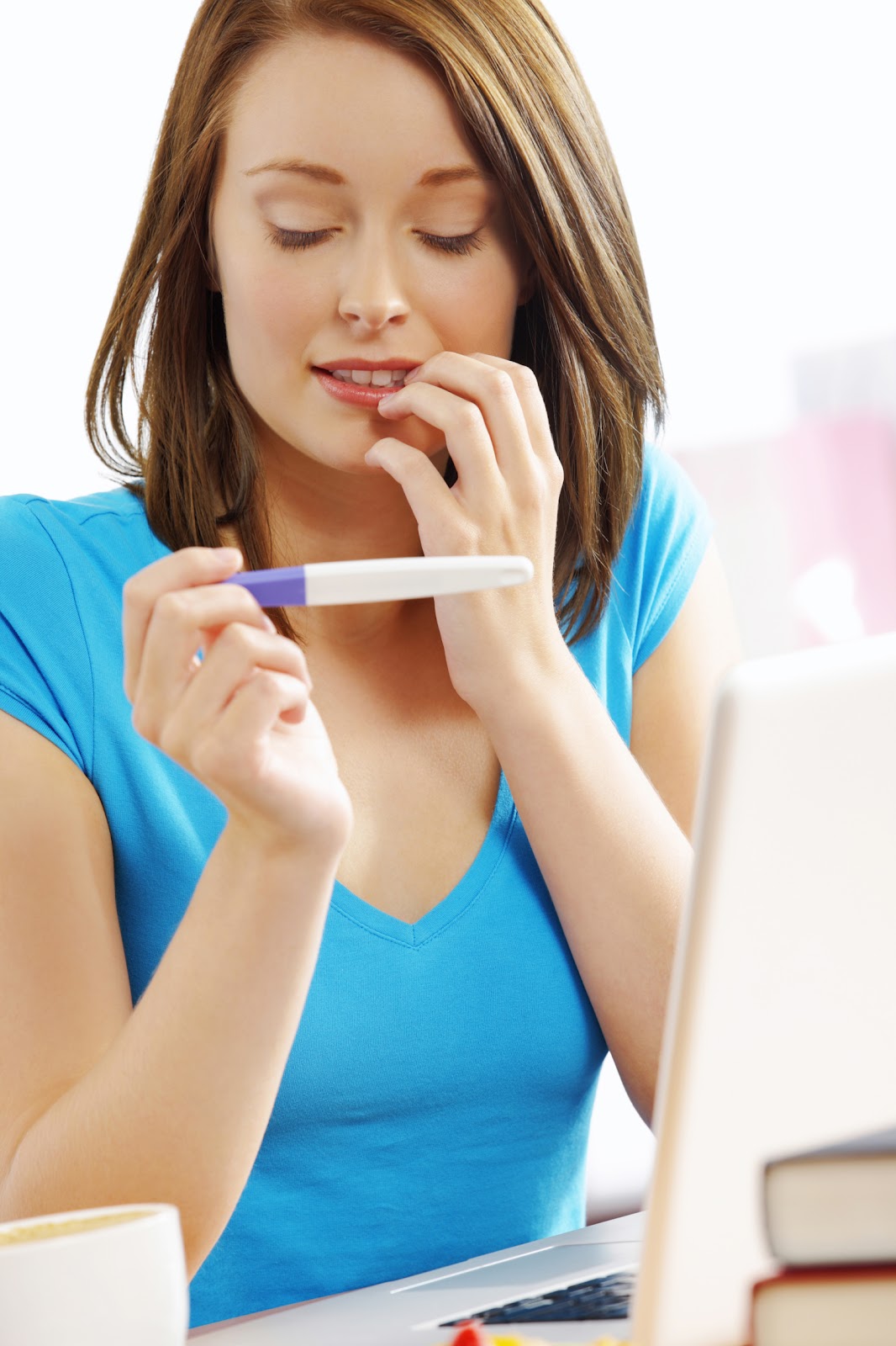 Pregnancy Test 3 Lines What Are The Risks Of Having A Baby At 42 pregnancy-test-3-lines-what-are-the-risks-of-having-a-baby-at-42