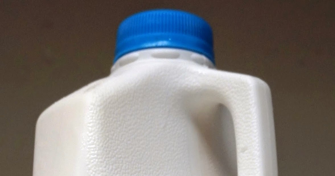 Exploring Trader Joe's: Trader Joe's Organic Lowfat Milk