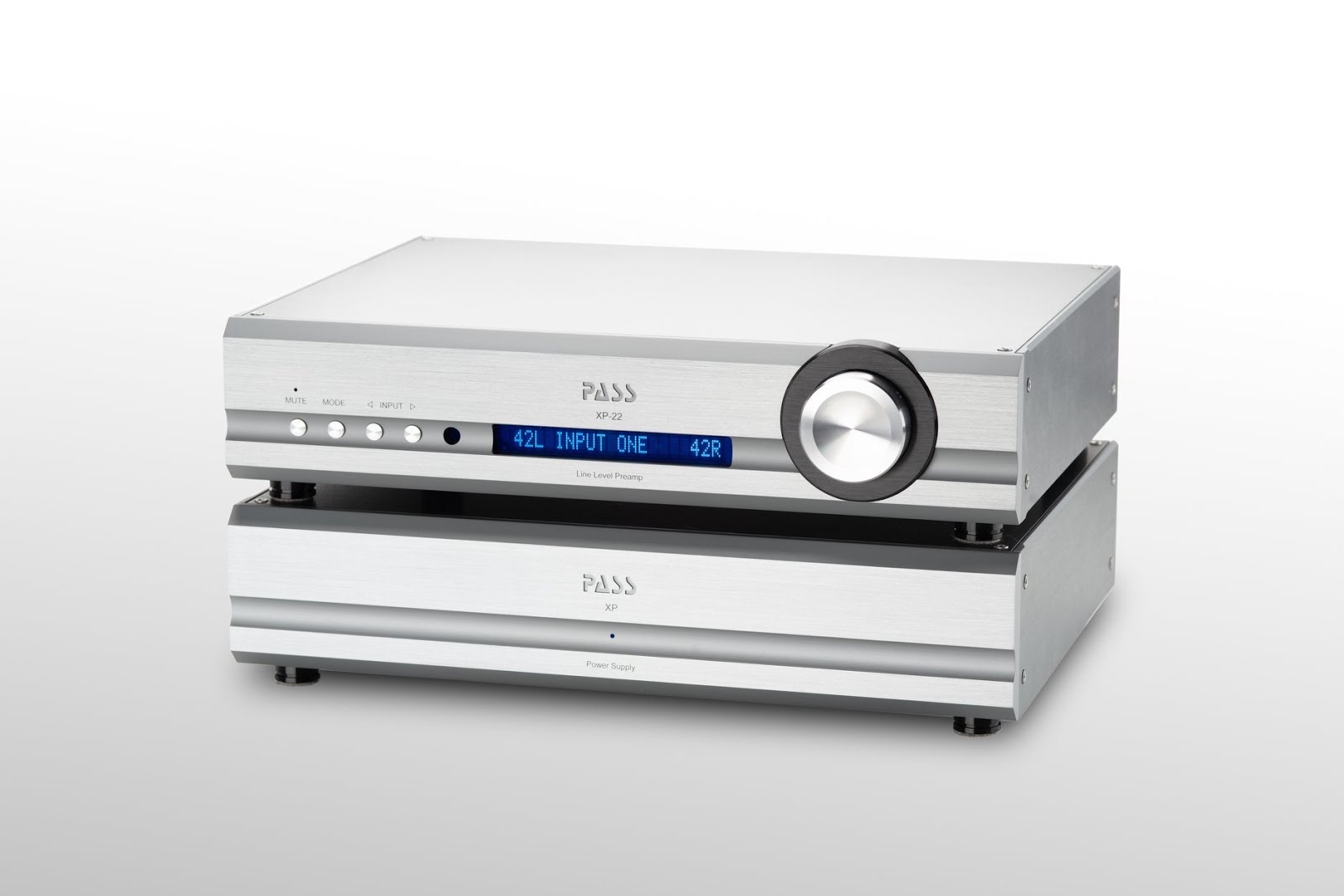 PASS LABORATORIES XP22 LINE LEVEL PREAMPLIFIER – M & S | Ultimate High-Fidelity