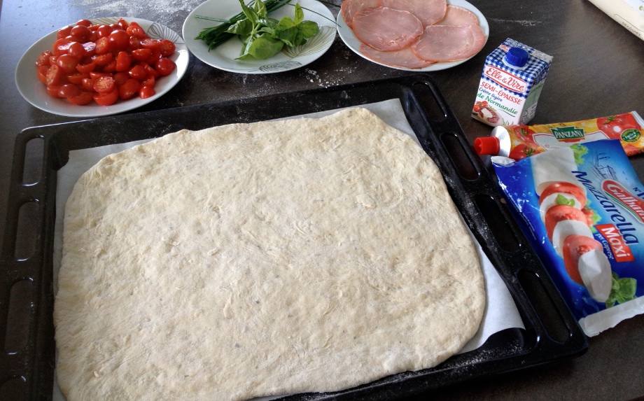Les Astuces de Fée Paillette: Comment faire une pizza maison : recette ...